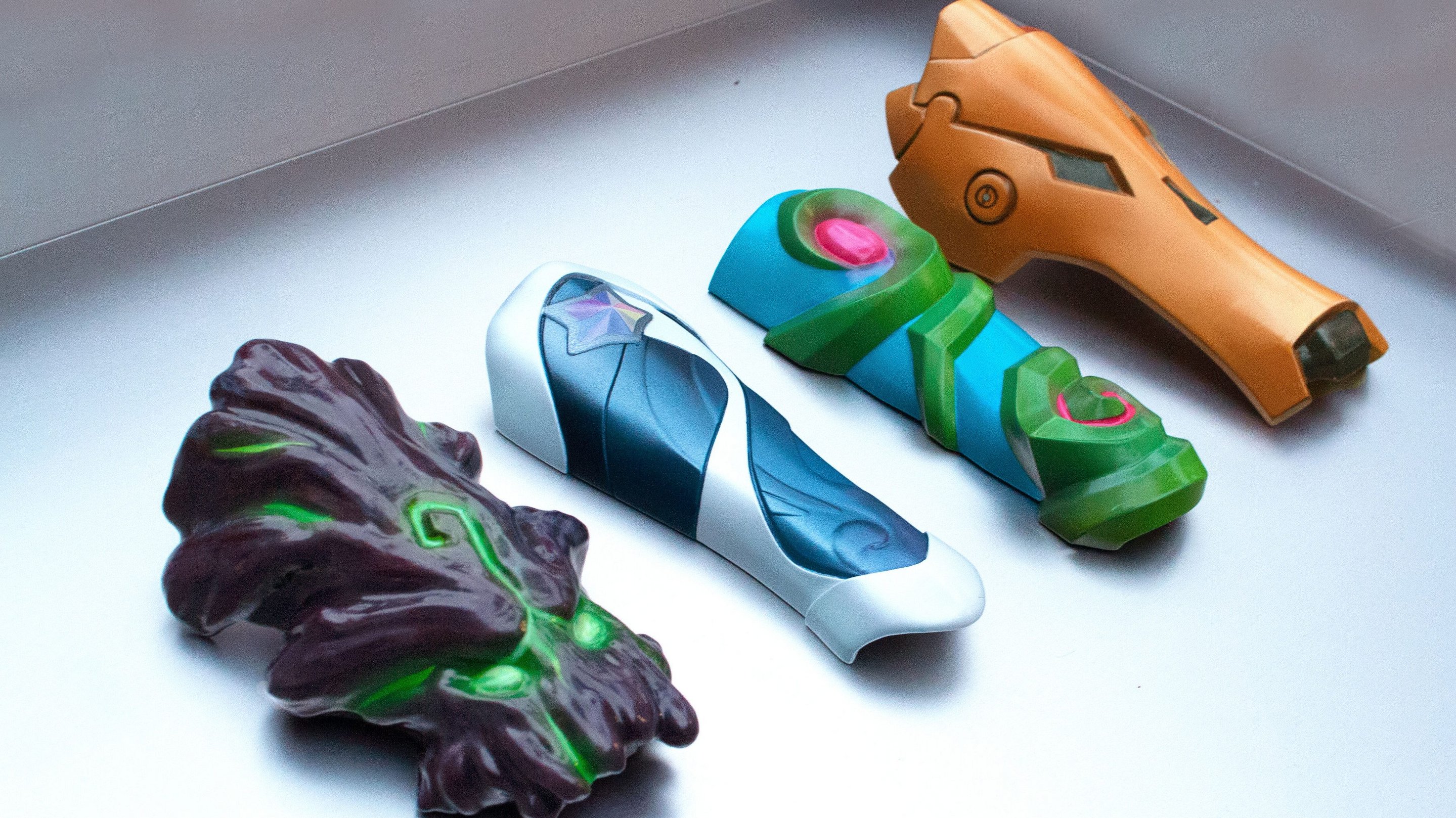 Rioters Team Up to Create League-Themed Prosthetic Arms | Riot Games